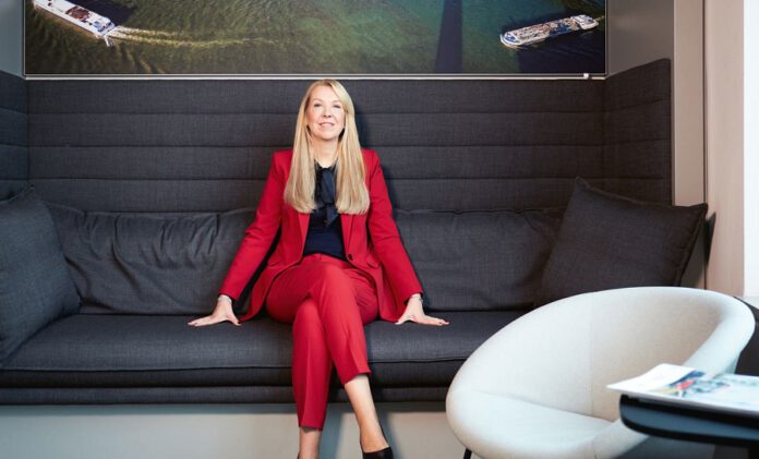 Rheinbahn fit für die Zukunft machen - IHK-Magazin